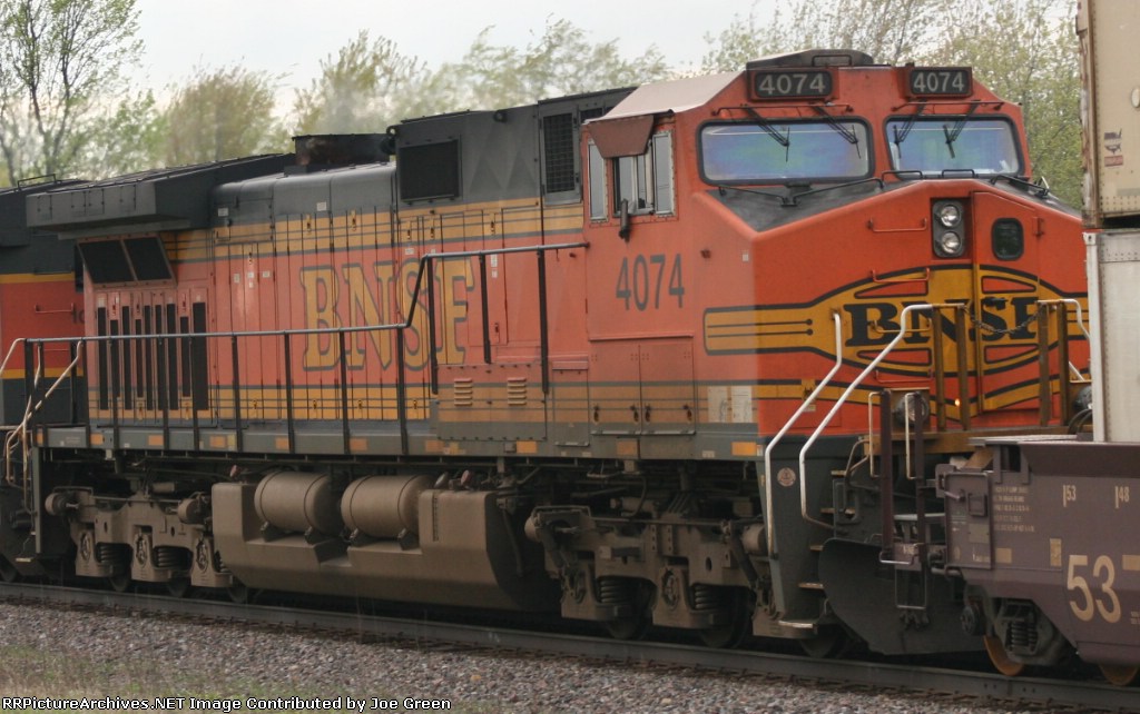 BNSF 4074